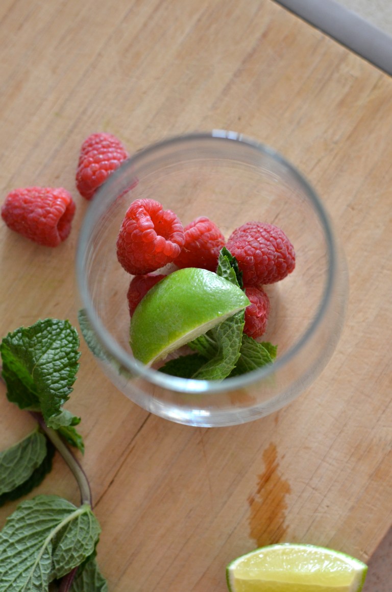 Raspberry Mojito | Mikey's In My Kitchen